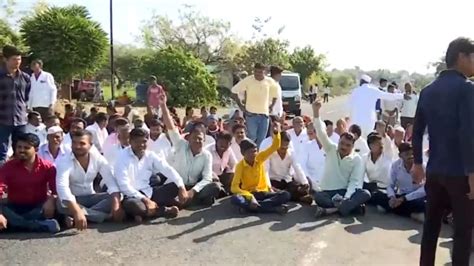 Maharashtra Obc Community Stage Protest Against Maratha Leader Manoj