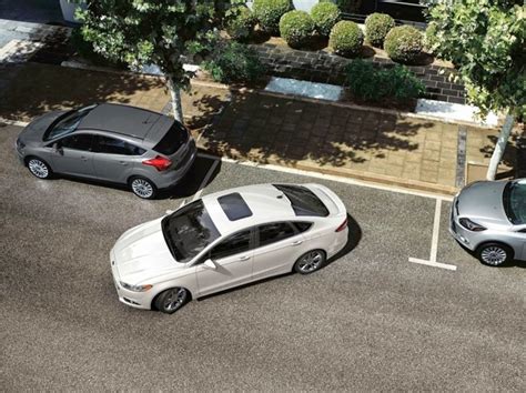 Cómo aparcar bien un coche Trucos y consejos Blog Applus ITV