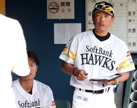 ソフトバンク小久保監督、若手に生き残りの覚悟説く「あいつより野球が下手やけど残っている」今オフ構想外通告は18人に：「おっ！」でつながる地元