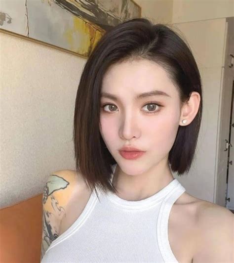 盐系风格短发图片大全 一刀切短直发高人气高颜值短直发发型 美发站
