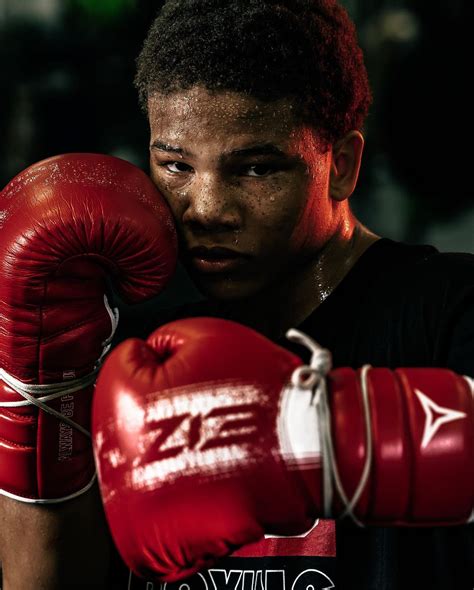 Curmel Moton Wikipedia And Age Weight And Height Of The Boxer