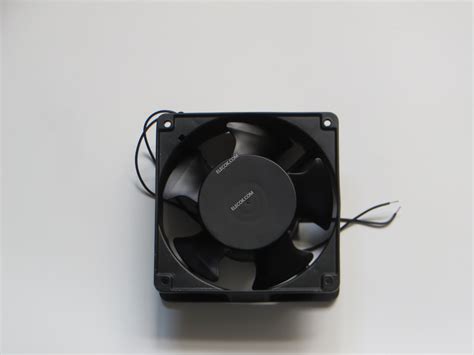 SUNFLOW FM12038A2HSL 220 240V 0 14A 2 Wires Cooling Fan