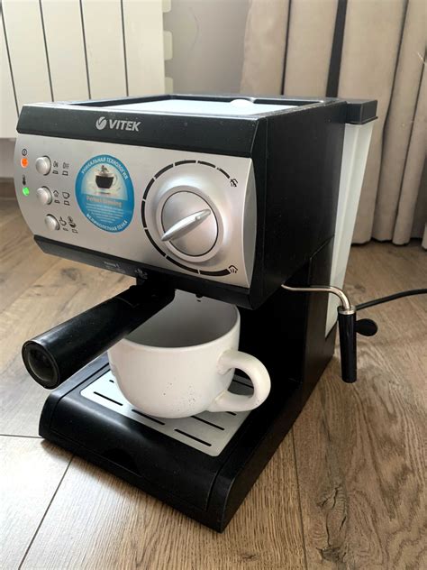 Кофеварка Vitek VT-1511 рожковая эспрессо капучино лате: 1 641 грн ...