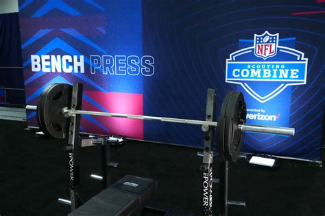 Nfl Combine Records Best Vertical Jump Bench Press 3 Cone Drill And