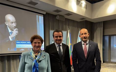 Бордът на директорите на Виенския икономически форум се събра в София