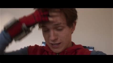 Tom Holland Source On Twitter How Cute He Is Sqt7tmsrzk
