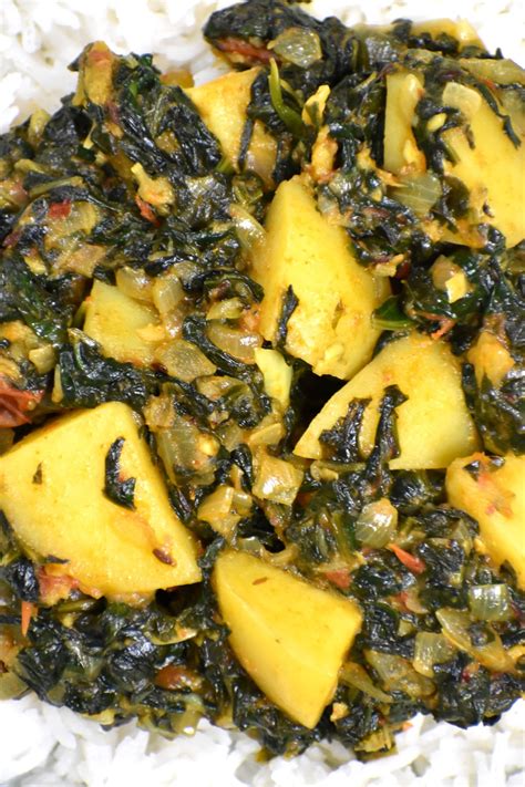 Sauteed Spinach And Potatoes Aloo Palak Gypsyplate