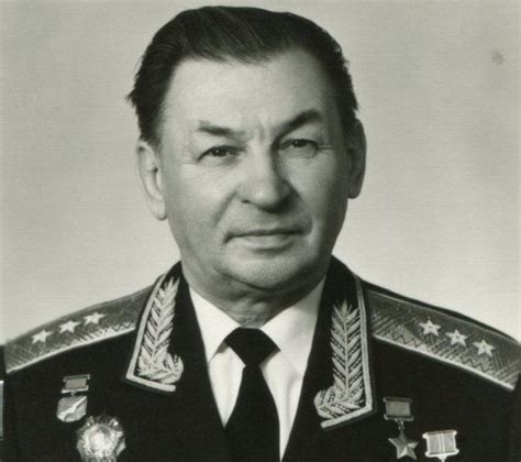 Pipl • 23 декабря 1919 года родился Василий Васильевич Решетников