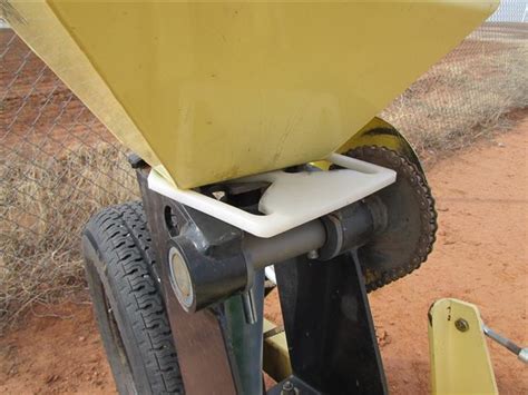 2008 Inventive Verminator Gopher Bait Machine Agriculture Bigiron