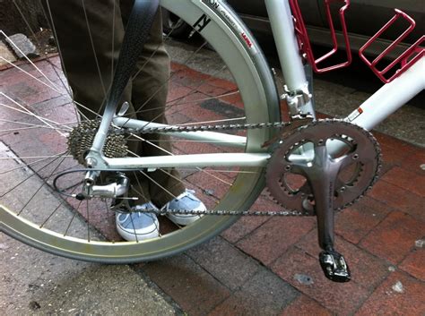 Klein Q Pro Silver Cloud Pedal Room