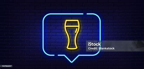 맥주 유리 라인 아이콘입니다 펍 크래프트 맥주 간판 네온 라이트 스피치 버블 벡터 Led 조명에 대한 스톡 벡터 아트 및 기타