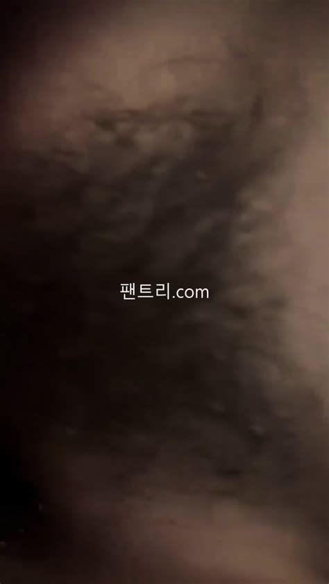 순종적인 여친 팬트리 국산야동 한국야동 최신야동 무료야동 무료입장 Eporner