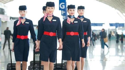 Inilah 8 Seragam Pramugari Paling Stylish Di Dunia Bagaimana Menurutmu