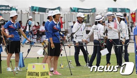 여자양궁 8강에서 만난 남북 뉴스1
