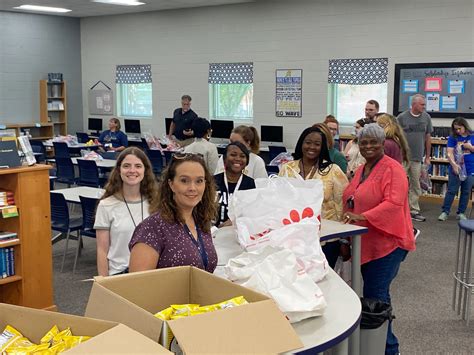 Tupelo High School Added A New Photo Tupelo High School