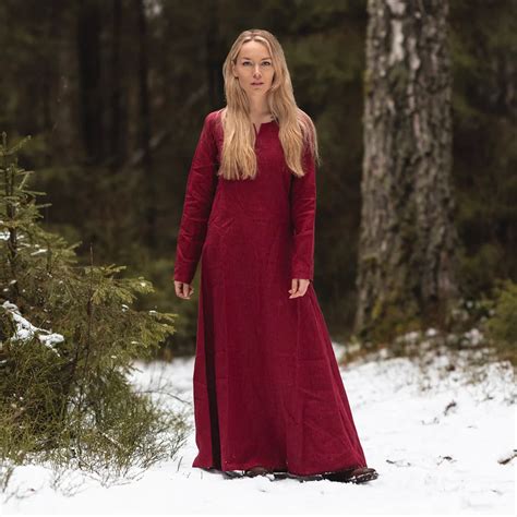 Viking Dress Linen Red Grimfrost