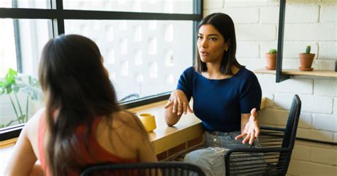 10 Traits Of A Genuinely Decent Person According To Psychologists