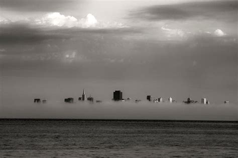 안개 뒤에 샌 프란 시스 코의 도시 풍경입니다 전경에서만 세피아 0명에 대한 스톡 사진 및 기타 이미지 0명 건축 골든 게이트 공원 Istock