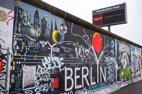31651개의 Berlin Wall 이미지 스톡 사진 3d 오브젝트 벡터 Shutterstock