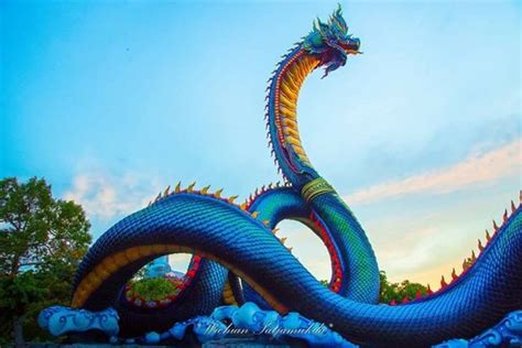 องค์พญาศรีมุกดามหามุนีนีลปาลนาคราช องค์พญานาคที่ใหญ่ที่สุดในแผ่นดินไทย