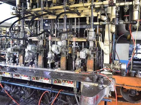 Wholesale 140ml Luxury Round Clear Aroma Reed Diffuser Glass Perfume Diffusion Bottle Explore