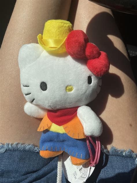 Texas Hello Kitty Is Adorable Rsanrio