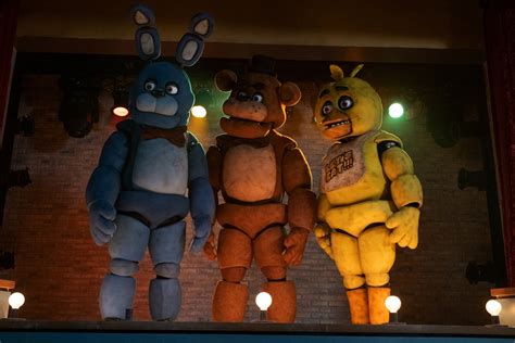 Pět nocí u Freddyho Cinemart cz