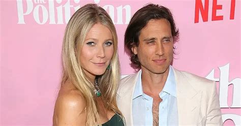 Exclusive Gwyneth Paltrow Accused Of ‘staging Husbands Praise