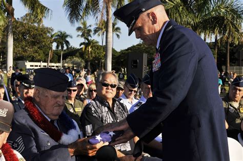 Dvids Images 15th Wing Honors Dec 7 1941 Survivors At Hickam