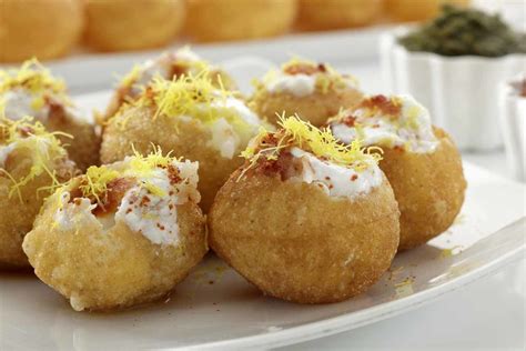 Dahibatatapurichaatrecipeclassicindianteatimesnack 1 Prime