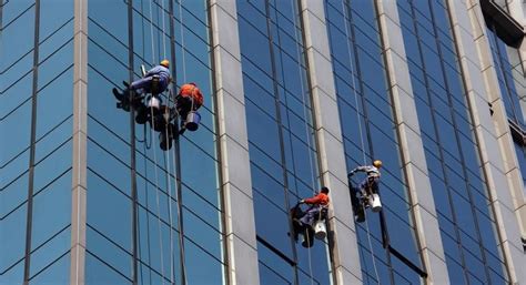 冬季高处作业，谨防意外伤害 搜狐大视野 搜狐新闻