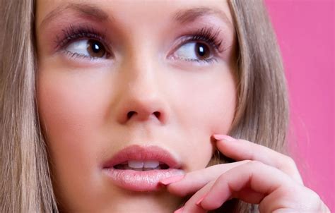 Wallpaper Look Face Model For Mobile And Desktop Section девушки