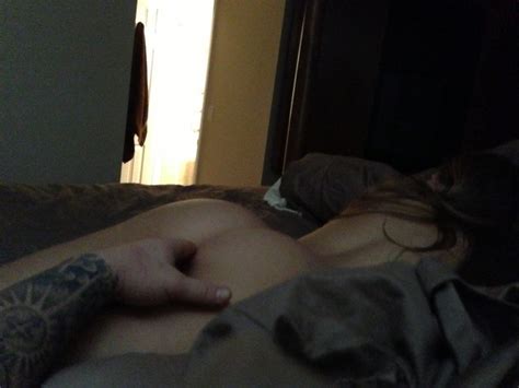Naked Lindsay Clubine In Icloud Leak Scandal