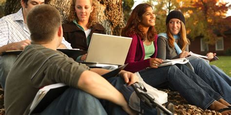 5 Habits That Successful Distance Learning Students Have In Common