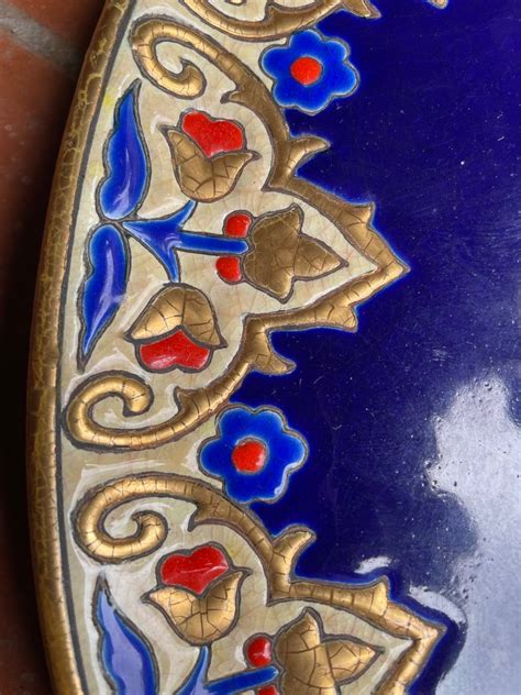 Proantic GRAND PLAT ROND EN ÉMAUX DE LONGWY MODÈLE RENAISSANCE DÉC