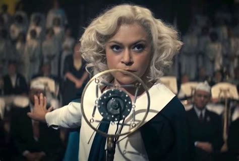 Tatiana Maslany Leaving Perry Mason In Season 2 As Sister Alice