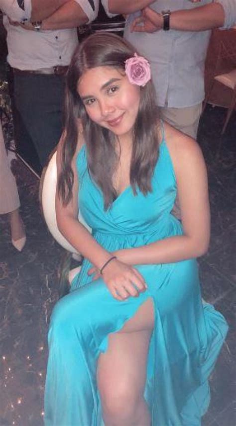 Look Ash Ortega Stuns In A Bikini In Balesin Gma Entertainment