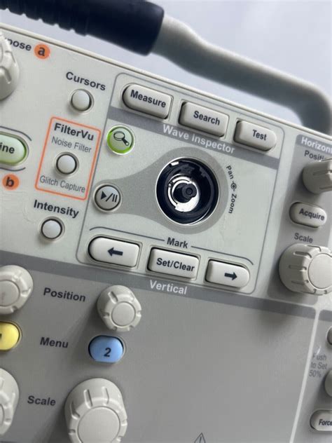 Tektronix Dpo2012 100 Mhz 2 Ch 1 Gs S Digital Phosphor Oscilloscope