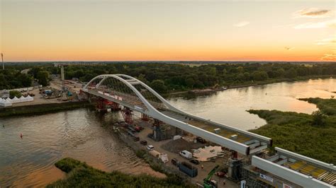 Symbolic Railway Bridge Replaced With World First Carbon Network Arch Bridge