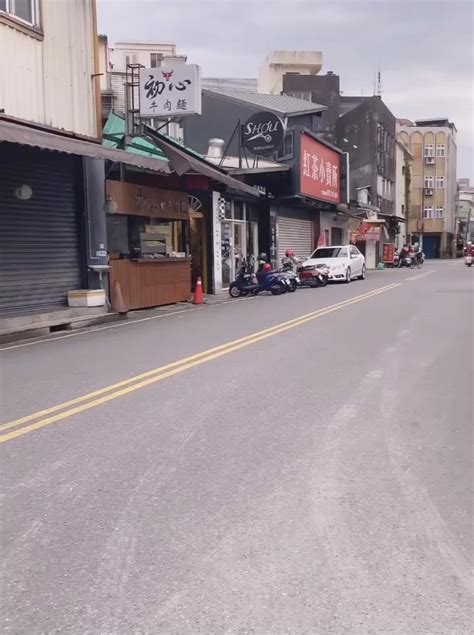 時光之美 宜蘭羅東美容 羅東清粉刺 醫學美容羅東角蛋白羅東冰肌除毛粉嫩術教學 這是從後門的路線 （因為一樓是房東自己做生意的