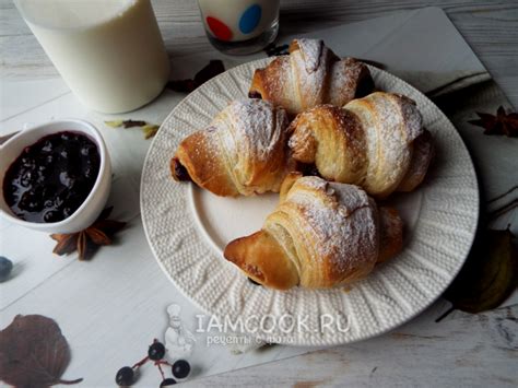 Булочки из слоеного теста с вареньем рецепты с фото