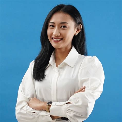 Putri Ajeng Wulan Julitasari Expert Staff The House Of