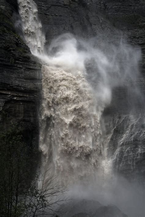 Sorrosals Waterfall Spanish Pyrenees Ignacio Maule Flickr