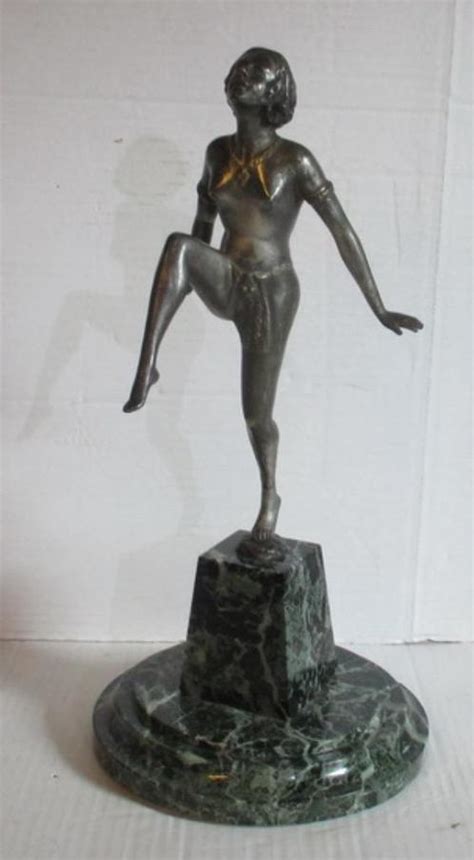 ② Danseuse Art Déco En Bronze Sur Marbre E Urbain — Antiquités