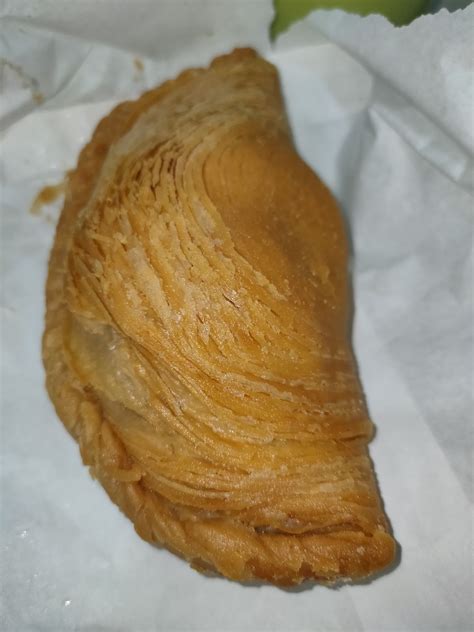 Homi Chicken Curry Puff