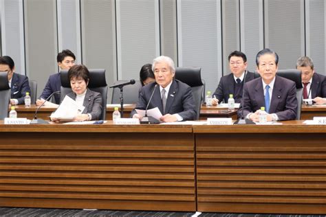 中小企業 小規模事業者政策調査会・競争政策調査会合同会議、霞クラブ（金融関係勉強会）、日米国会議員連盟 総会、公共交通ネットワークの再構築議連