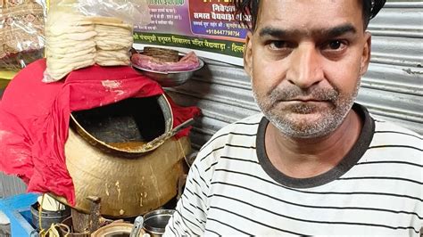 अक्षय कुमार के घर के सामने कुलचे छोले की ठेली L Youtube
