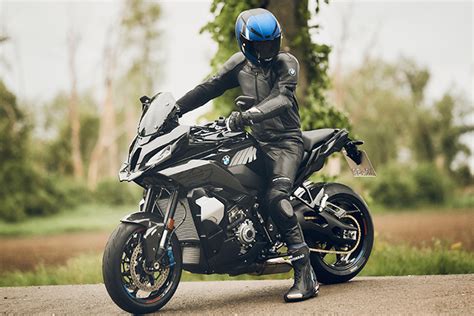 Bmw M Xr Prototype First Look Review Rider Magazine