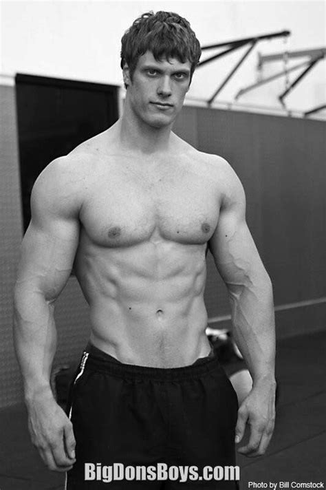 Tall Bodybuilders Gallery Page 43