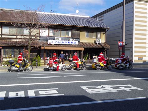 サンタが街にやってくる By Kooth （id：9220862） 写真共有サイトphotohito